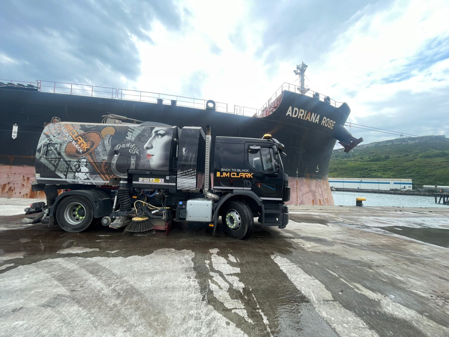 Port Maintenance and Plant Hire Services | – JM Clark Operated Road ...